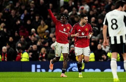 Patrick Dorgu stunner earns Man Utd much-needed Old Trafford win over ...