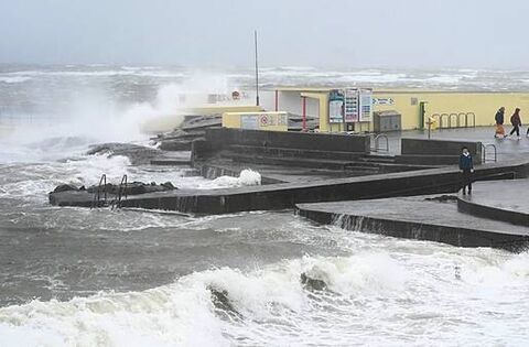 Weather warning brought forward for parts of Ireland - Homepage - Laois ...